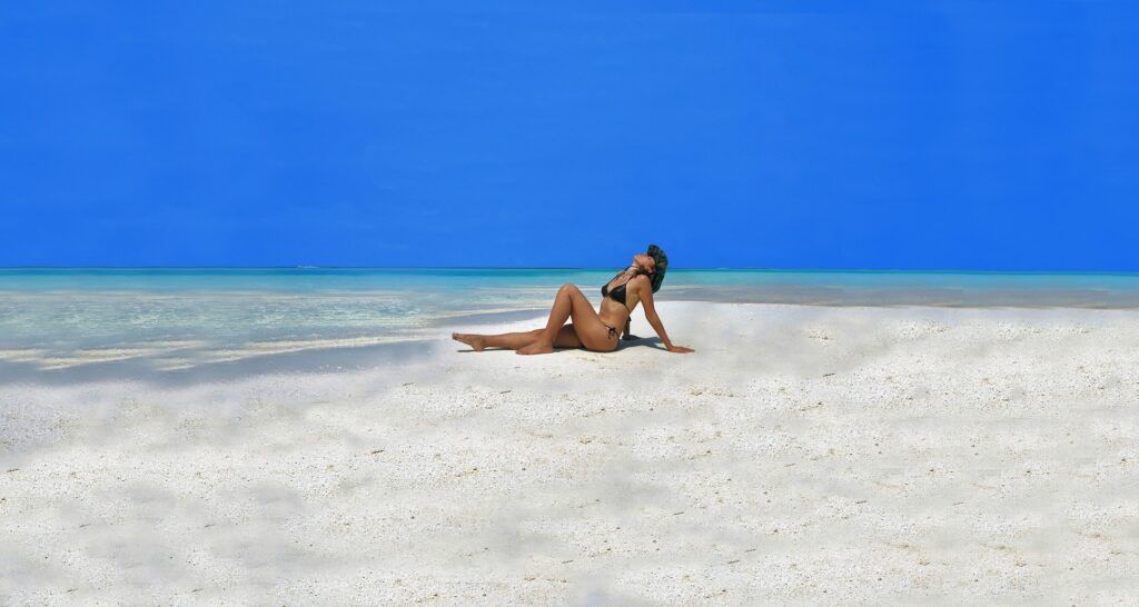 Travel to Maldives: 4 Best Insider Tips for Budget Travel