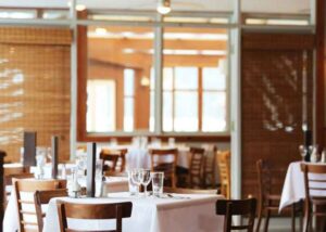 Art of Solo Dining & Tips: Embrace Experience Of Your Solo Travel